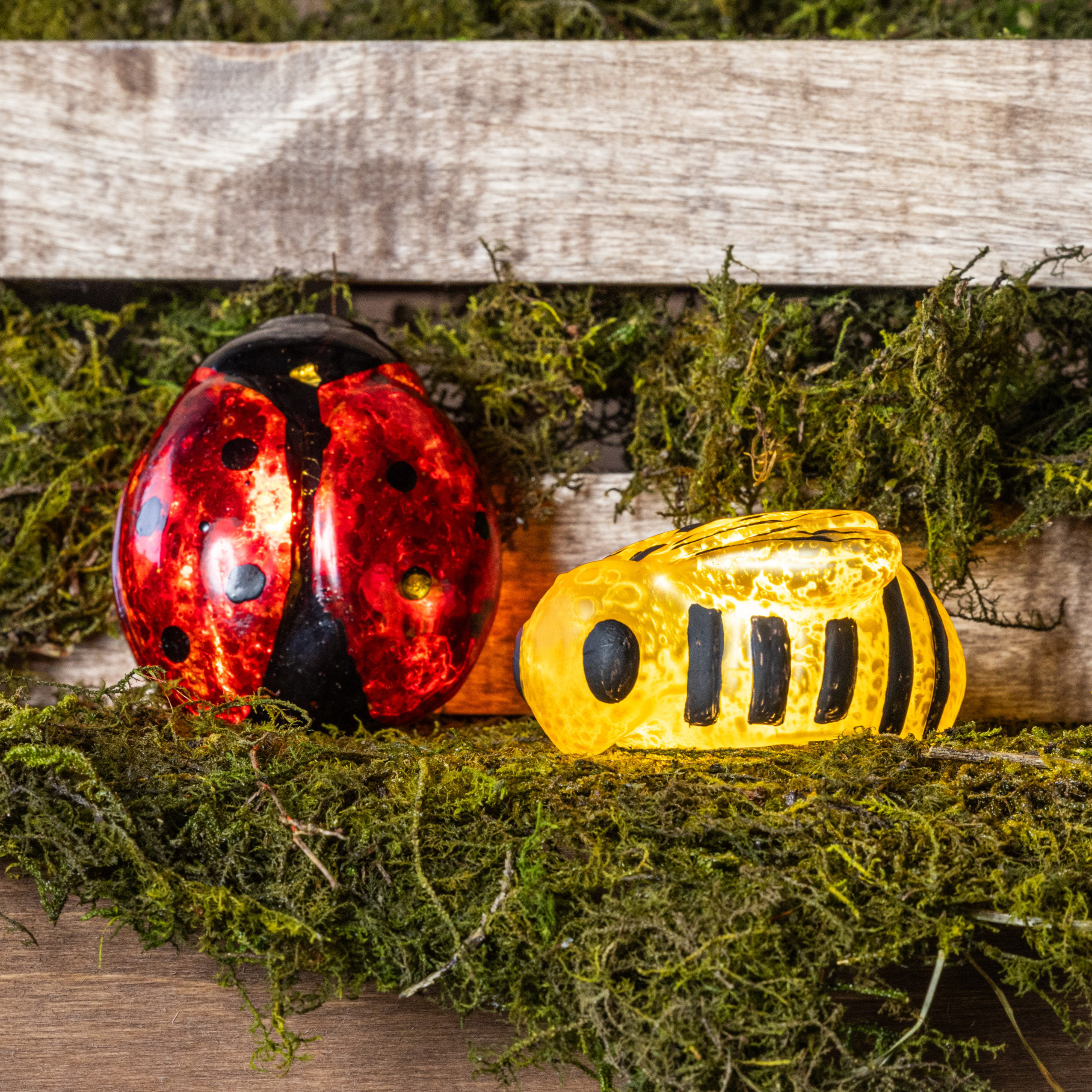 August Grove Glass LED Ladybug/Bee Set of 2 Home Decorations Spring - Wayfair Canada