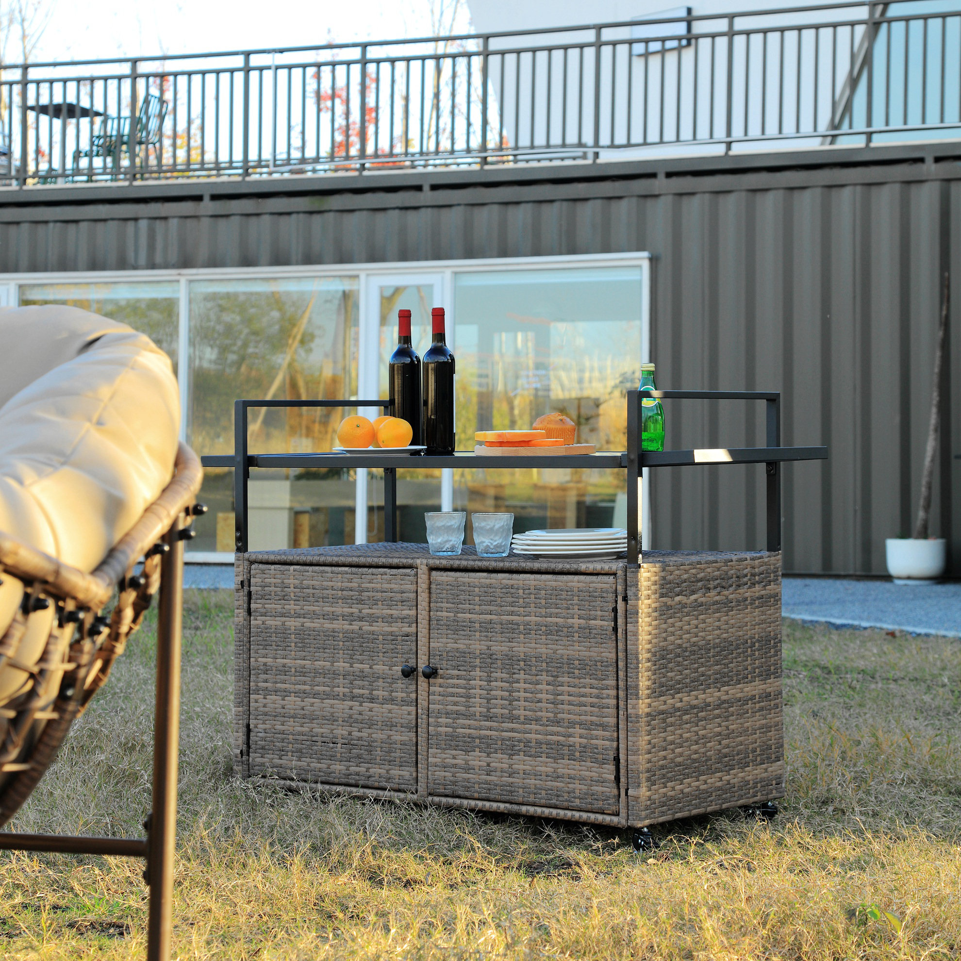 Ebern Designs Chariot-bar d'extérieur en osier, chariot de service de ...