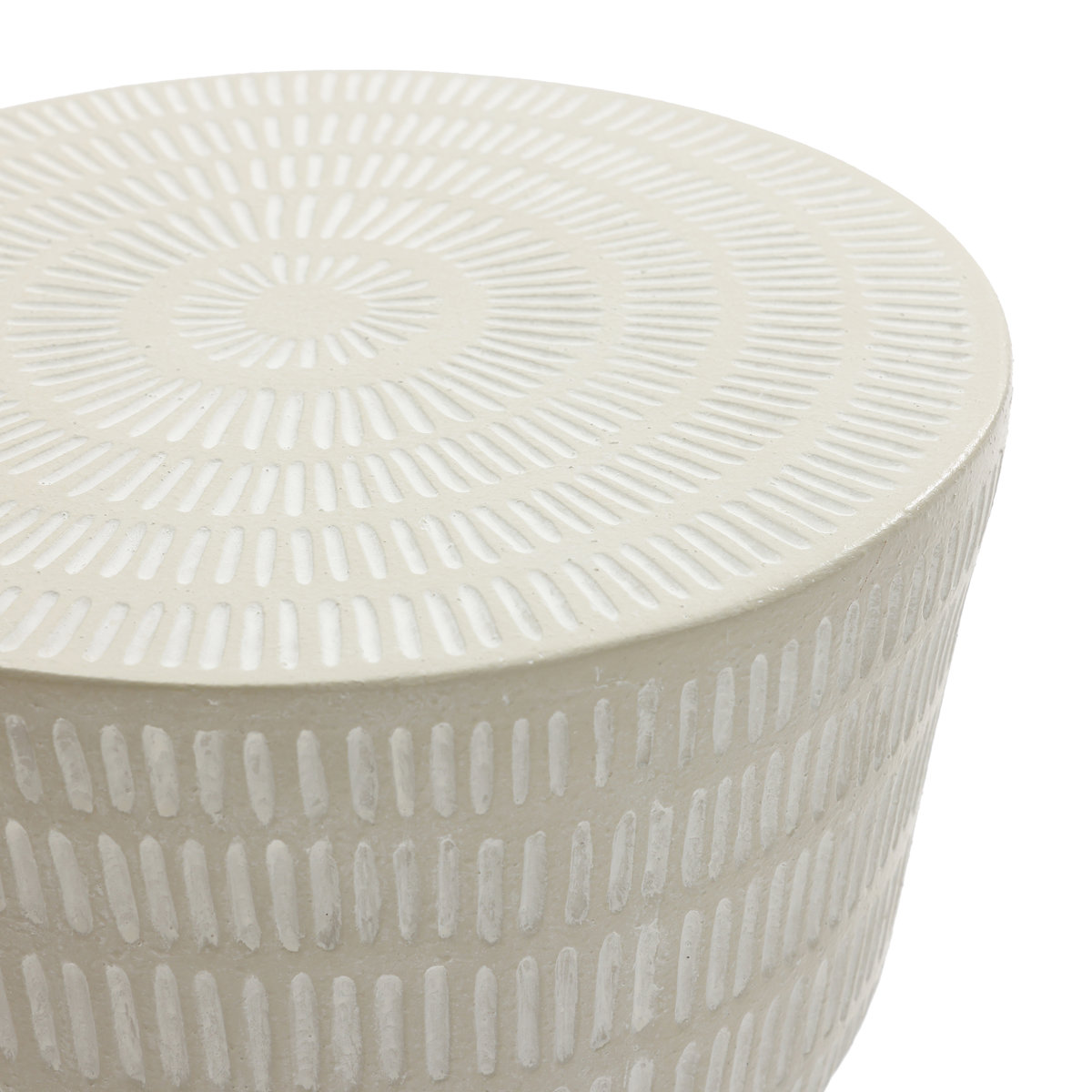 Dakota Fields Outdoor and Indoor Round Spiral Pattern Side Table ...