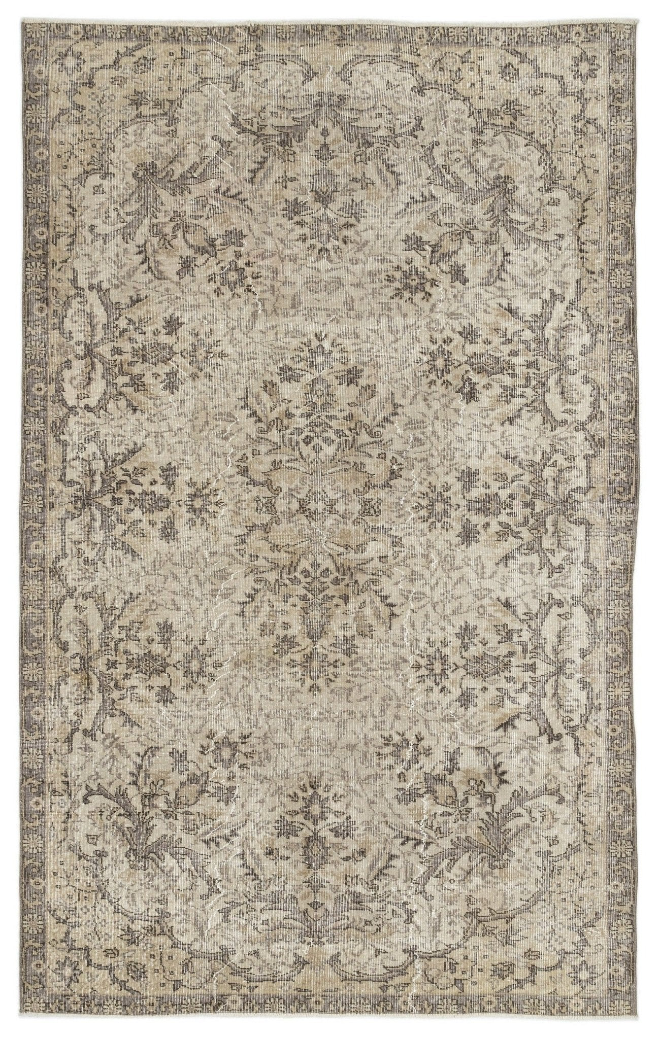 Charlton Home® Rectangle Dzesika Rectangle 5'8" X 9'3" Area Rug | Wayfair