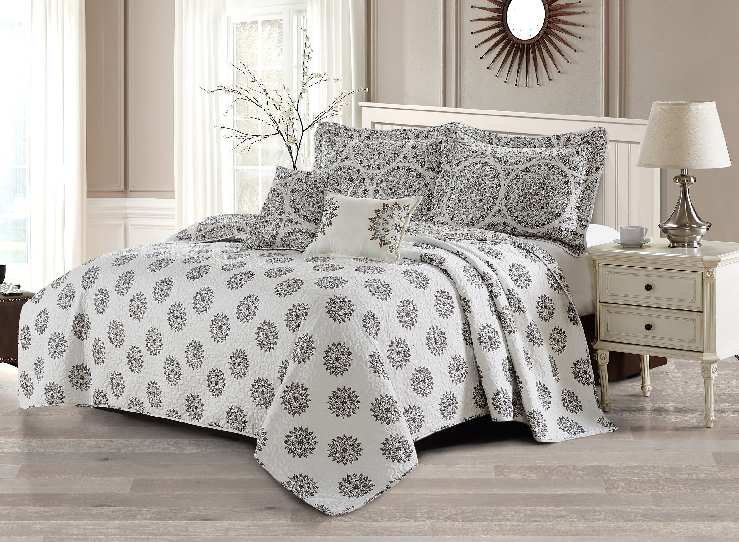 Home Soft Things 5 Piece Tribal Medallion Printed Microfiber Quilts Set ...