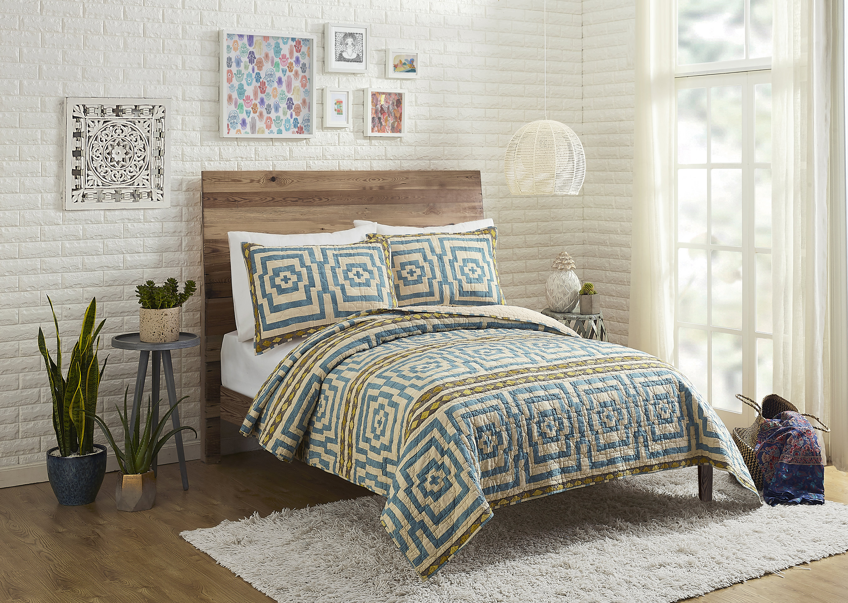 Jungalow Hypnotic Blue 100% Cotton Boho Lightweight Quilt Set & Reviews ...