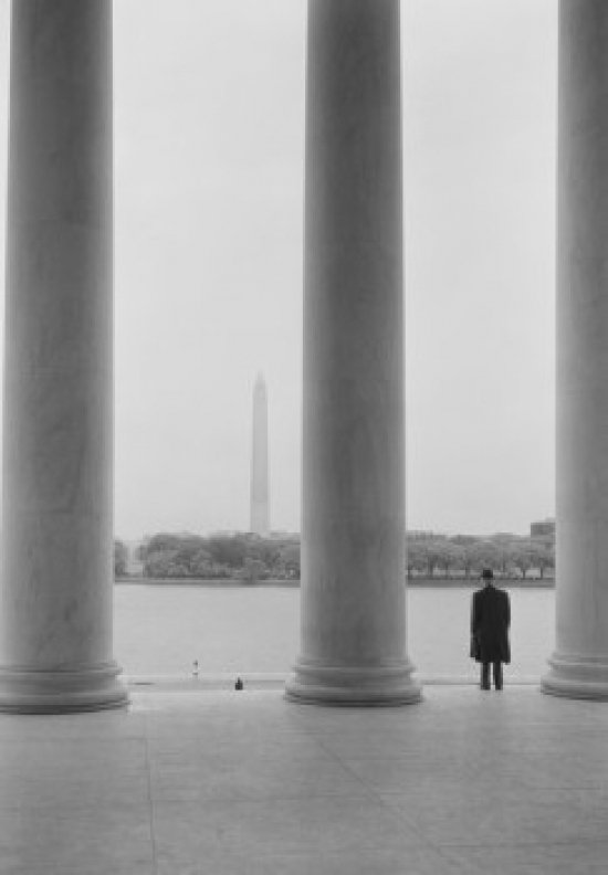 Latitude Run® Posterazzi " USA Washington DC Man Looking From Jefferson ...