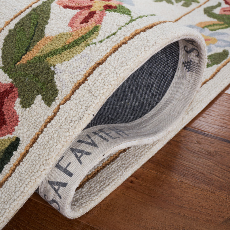 Red Barrel Studio® Chelsea Hand Hooked Wool Floral Rug & Reviews | Wayfair