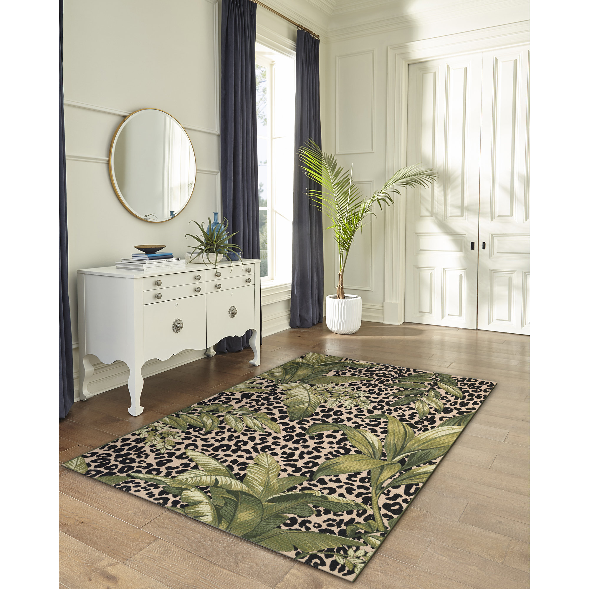 Beachcrest Home Tapis d'intérieur / extérieur en polypropylène à motif floral vert fabriqué à la ...