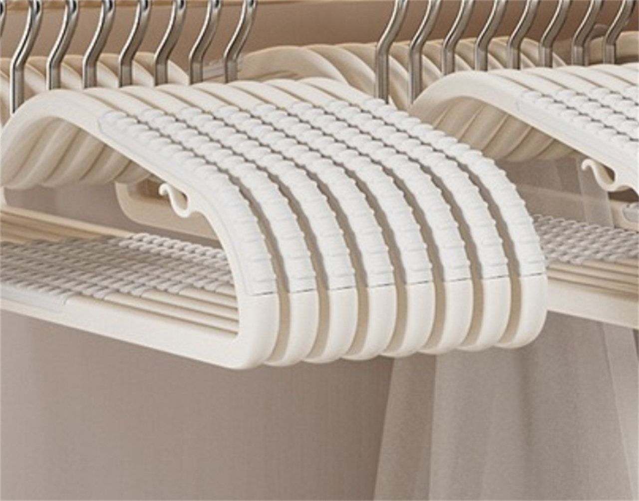 Rebrilliant Anti-Slip Plastic Hanger | Wayfair