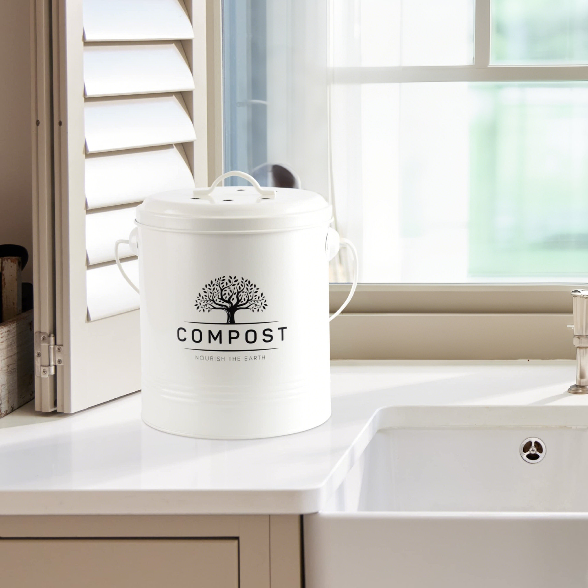 INTEGATOIC LLC Farmhouse Cream Compost Caddy With Odorlock Filter - 1.3 ...