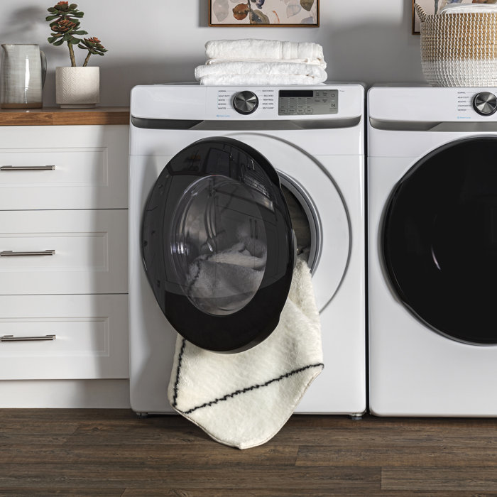 Union Rustic Machine Washable Black Area Rug & Reviews - Wayfair Canada