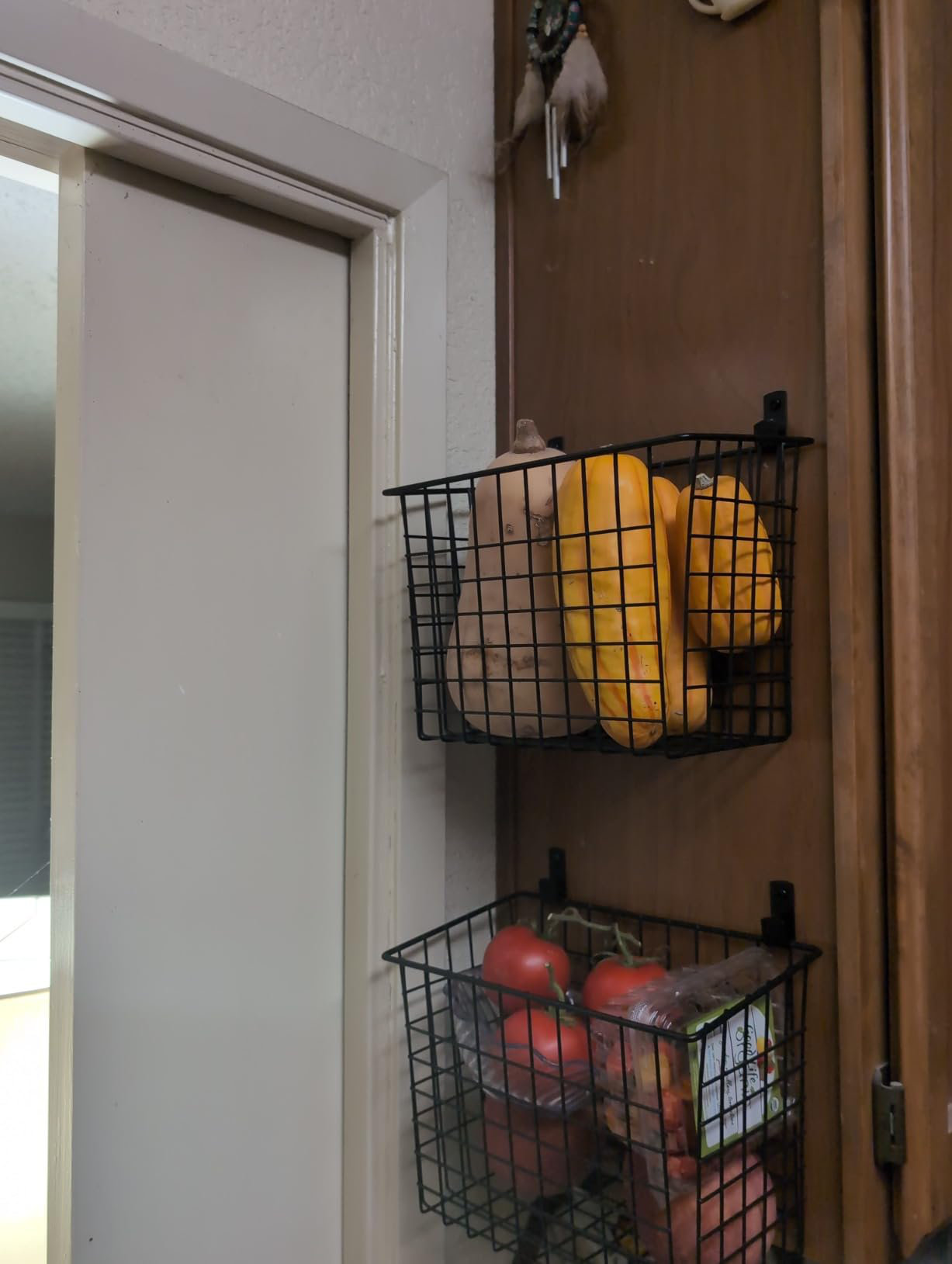 Suploo Large Diversified Wire Basket Shelves with Wall Mounted Metal ...