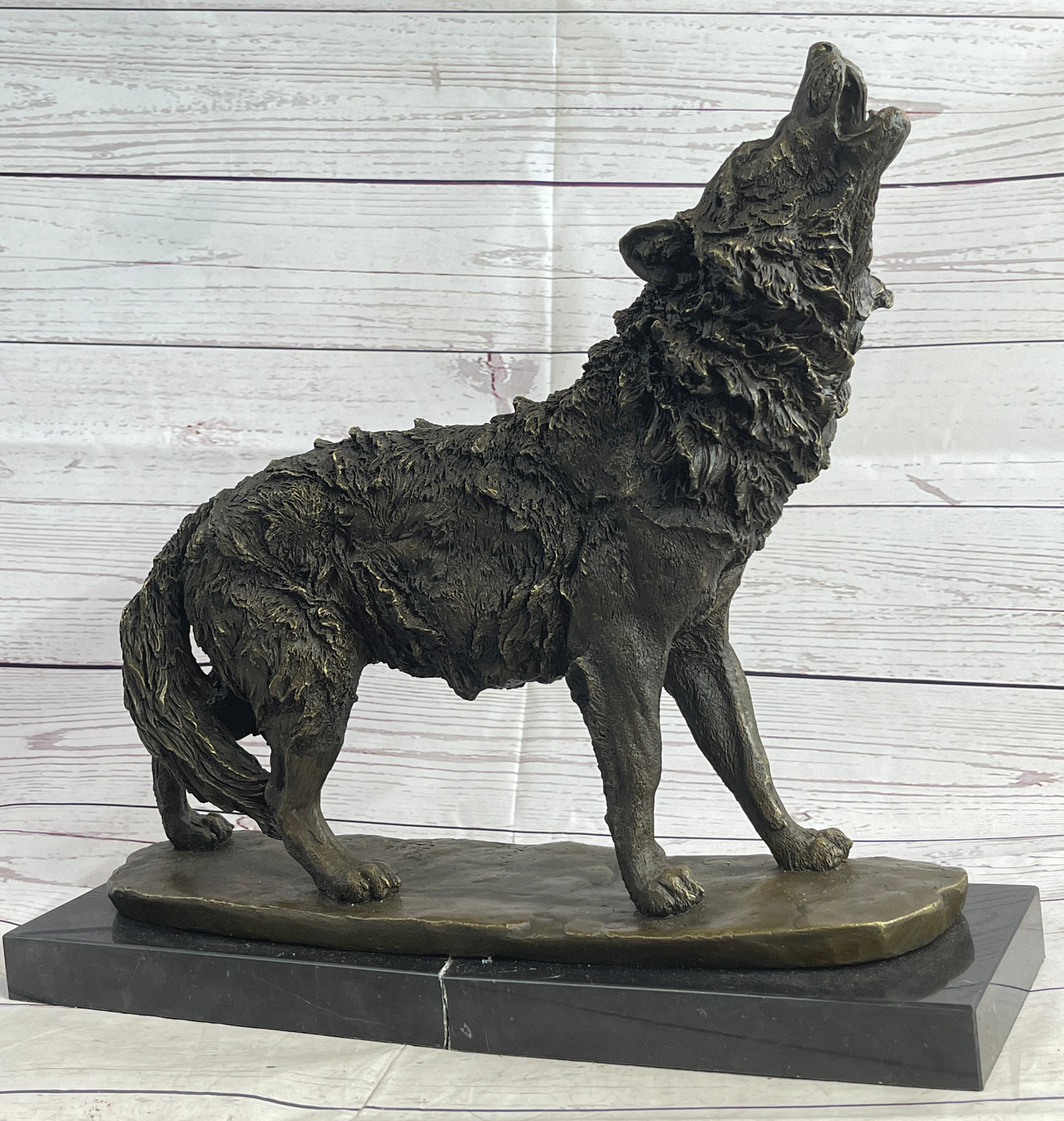 Loon Peak® Jillene Extra Large Wild Animal Life Wolf Dog Bronze ...