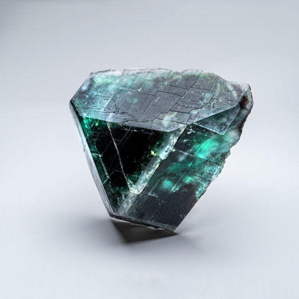 Astro Gallery of Gems Green Fluorite From Yaogangxian Mine, Nanling ...