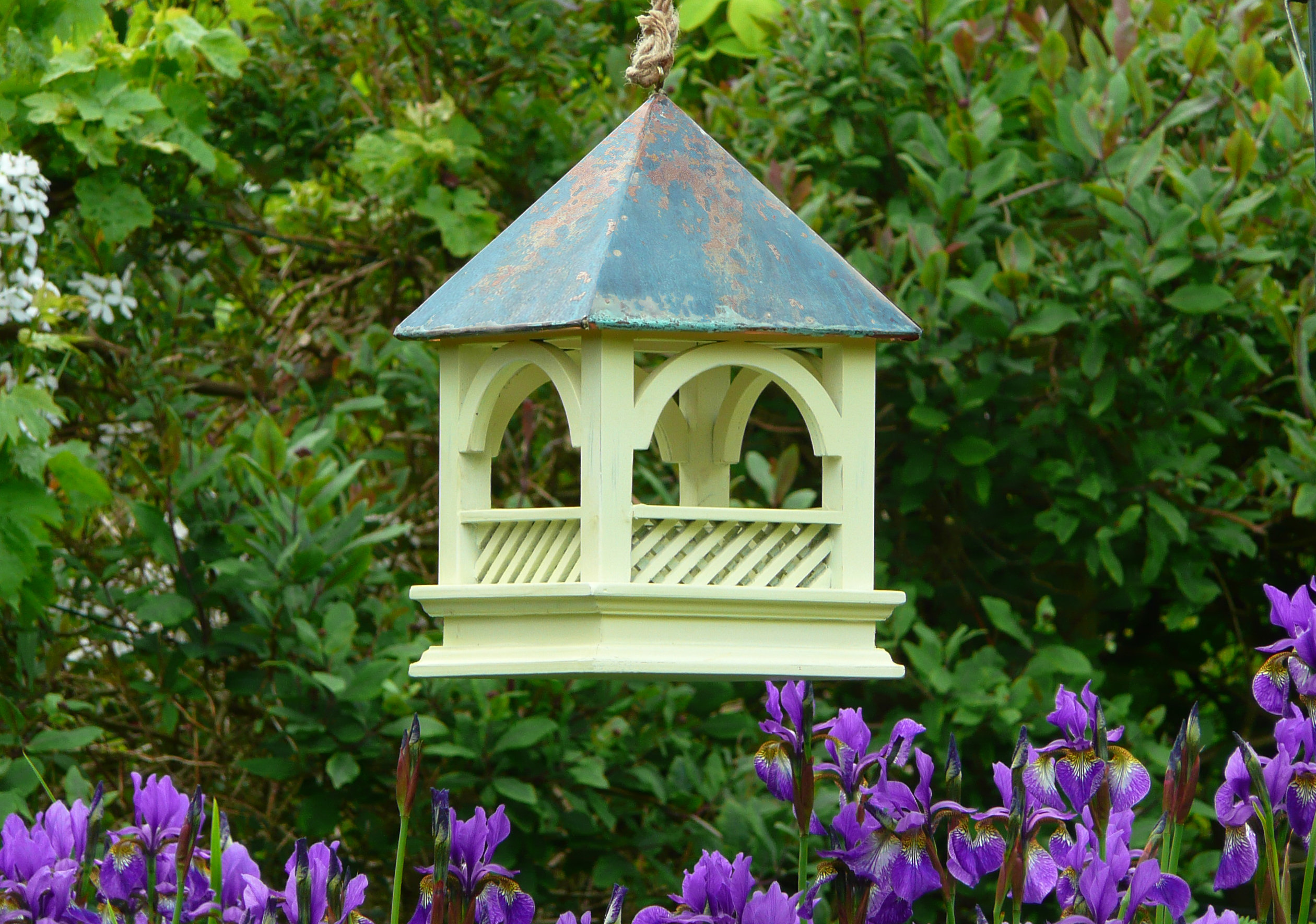 Arlmont & Co. Babcock Decorative Bird Feeder & Reviews | Wayfair