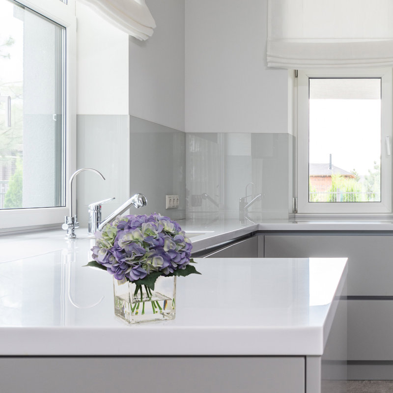 Primrue Perry Winkle Hydrangea Flowers In Glass Vase With Water Look ...