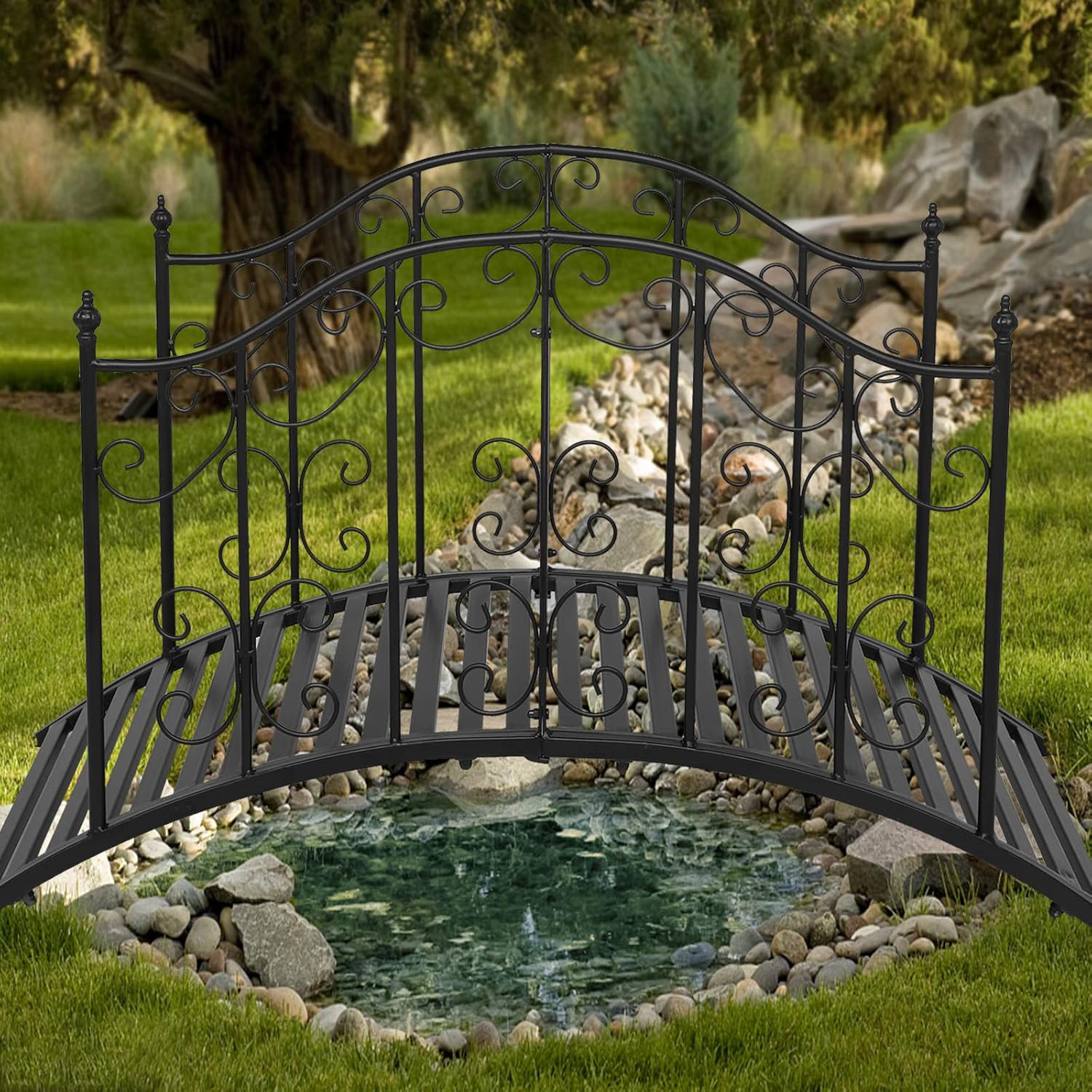 Darby Home Co Garden Bridge Metal Yard Arch Path Bridge With Patterned ...