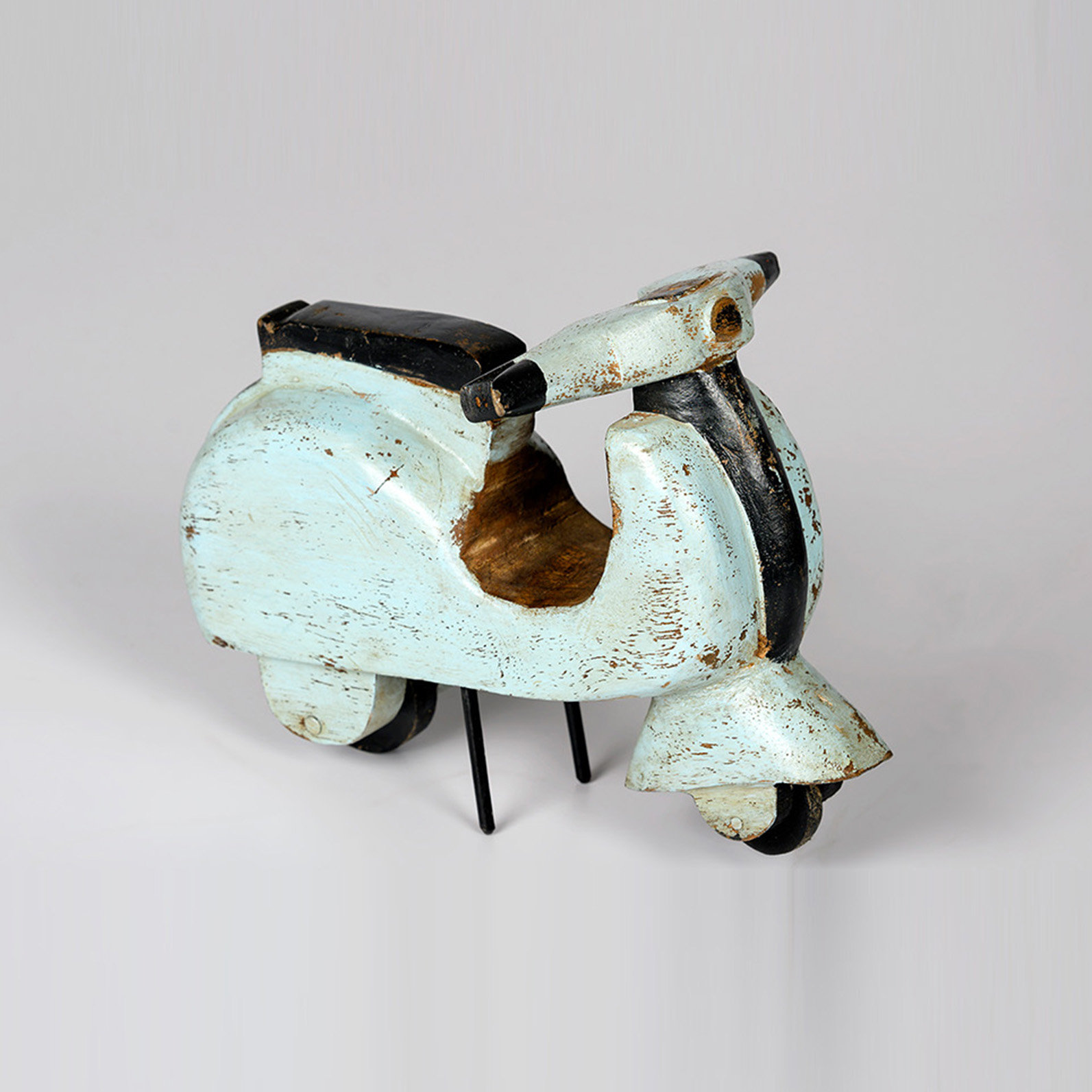 Millwood Pines Geertruida Scooter Decorative Sculpture | Wayfair