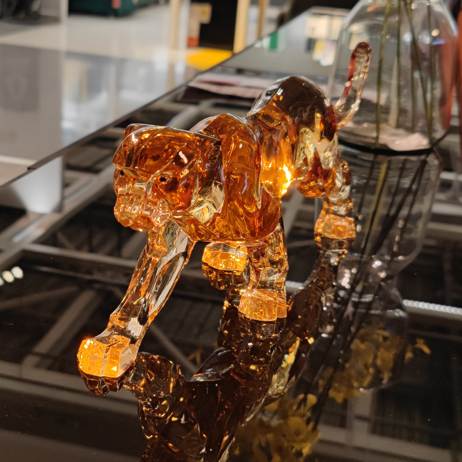 Everly Quinn Acrylic Leopard Panther Statue 16''L (Amber) - Wayfair Canada