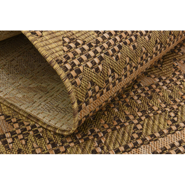 Mistana™ Krystal Geometric Indoor/Outdoor Rug & Reviews | Wayfair