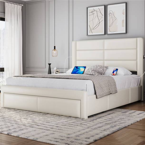 Wade Logan® Amylah Upholstered Daybed & Reviews | Wayfair