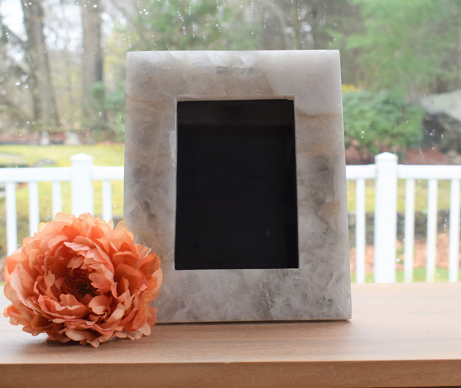 Everly Quinn Embossed Stone Single Picture Frame Set in White ...