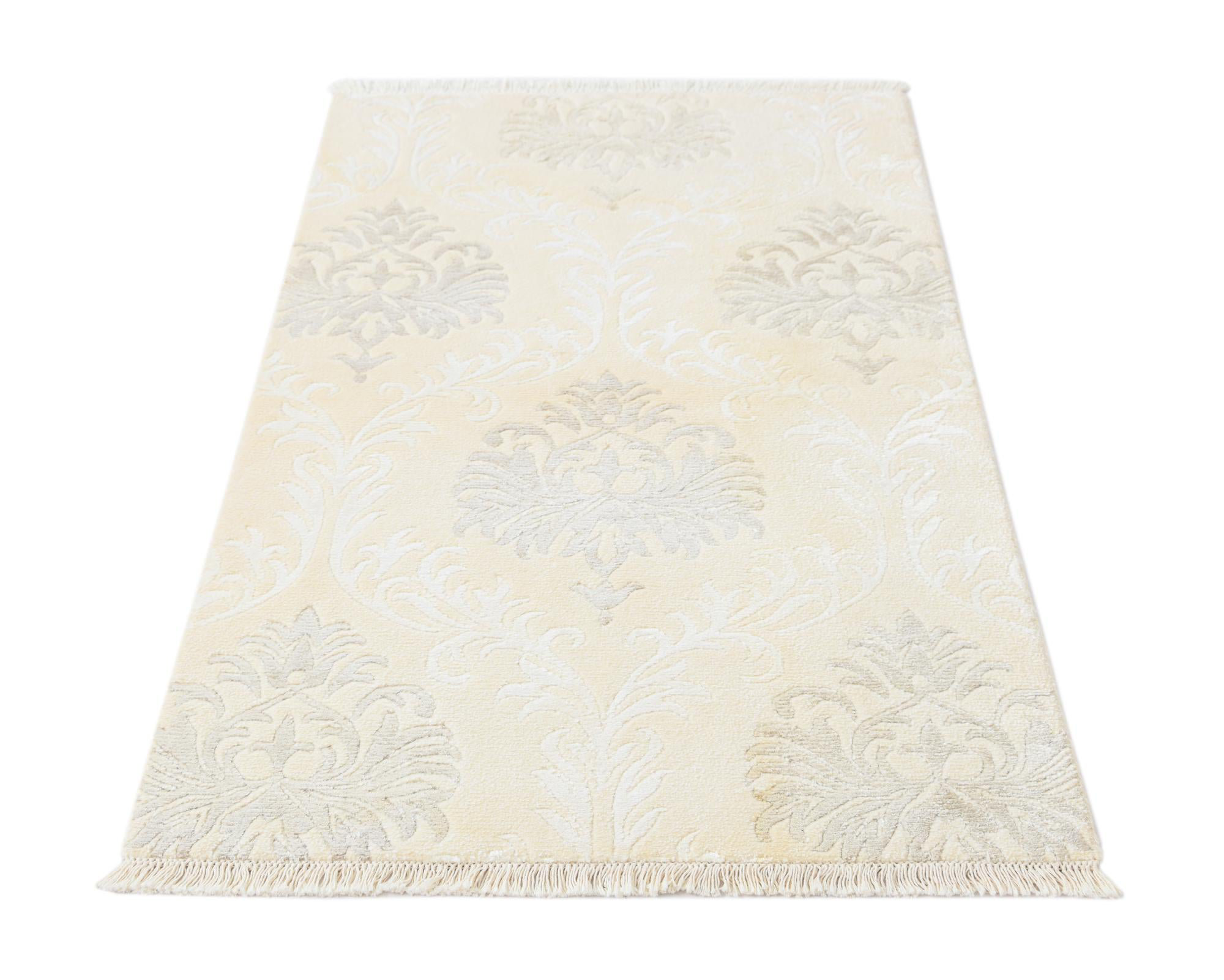 Isabelline Jacinto Light Cream Rug | Wayfair