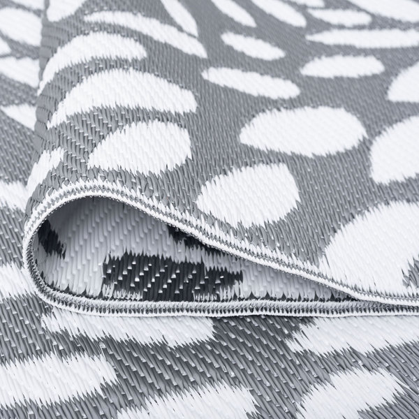 George Oliver Tara Floral Indoor/Outdoor Rug & Reviews | Wayfair