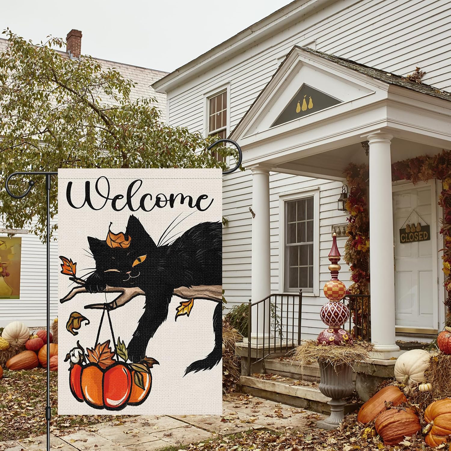 small outdoor fall flags