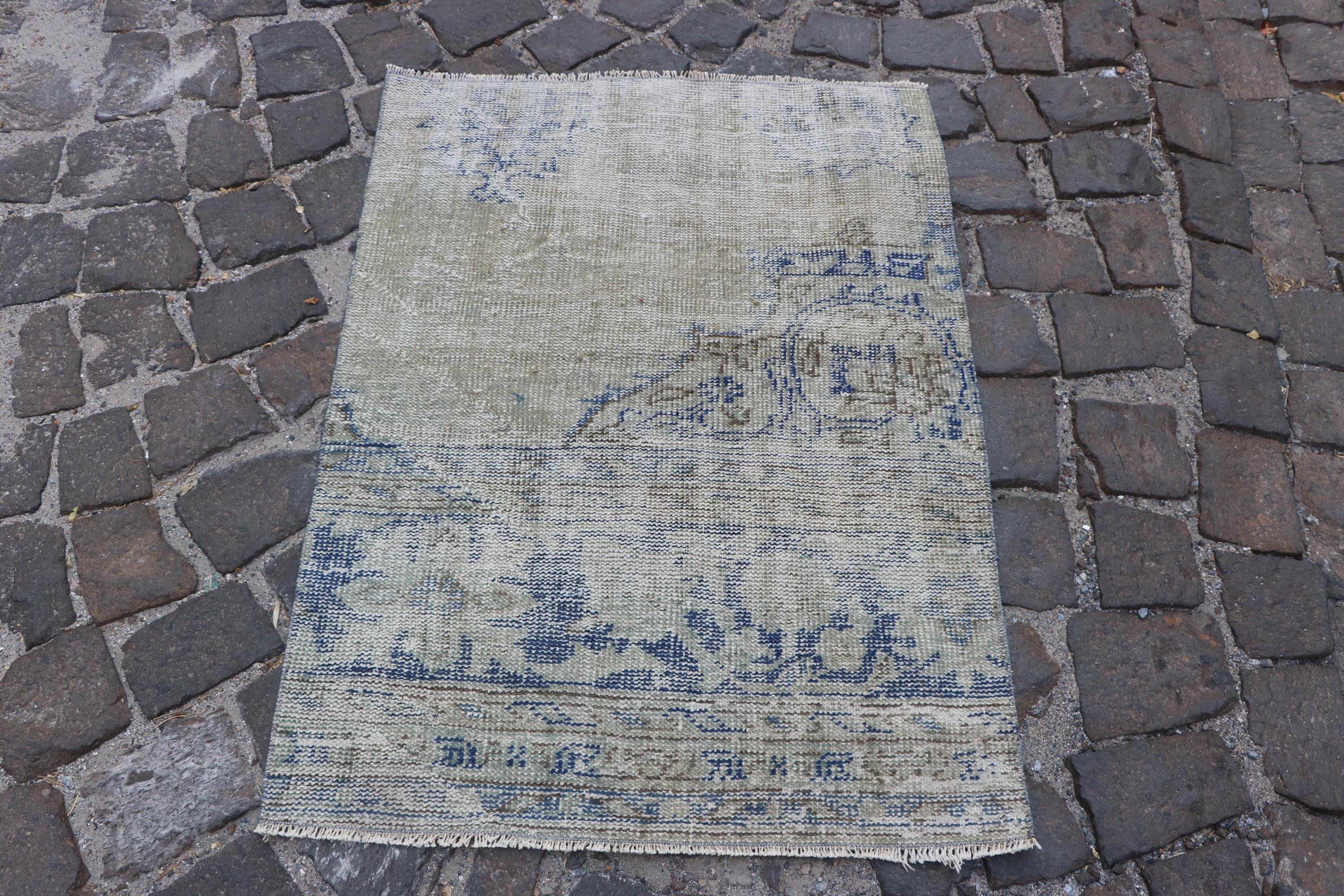 kayra export Vintage Turkish Small Wool Rug - Antique Green Beni Ourain ...