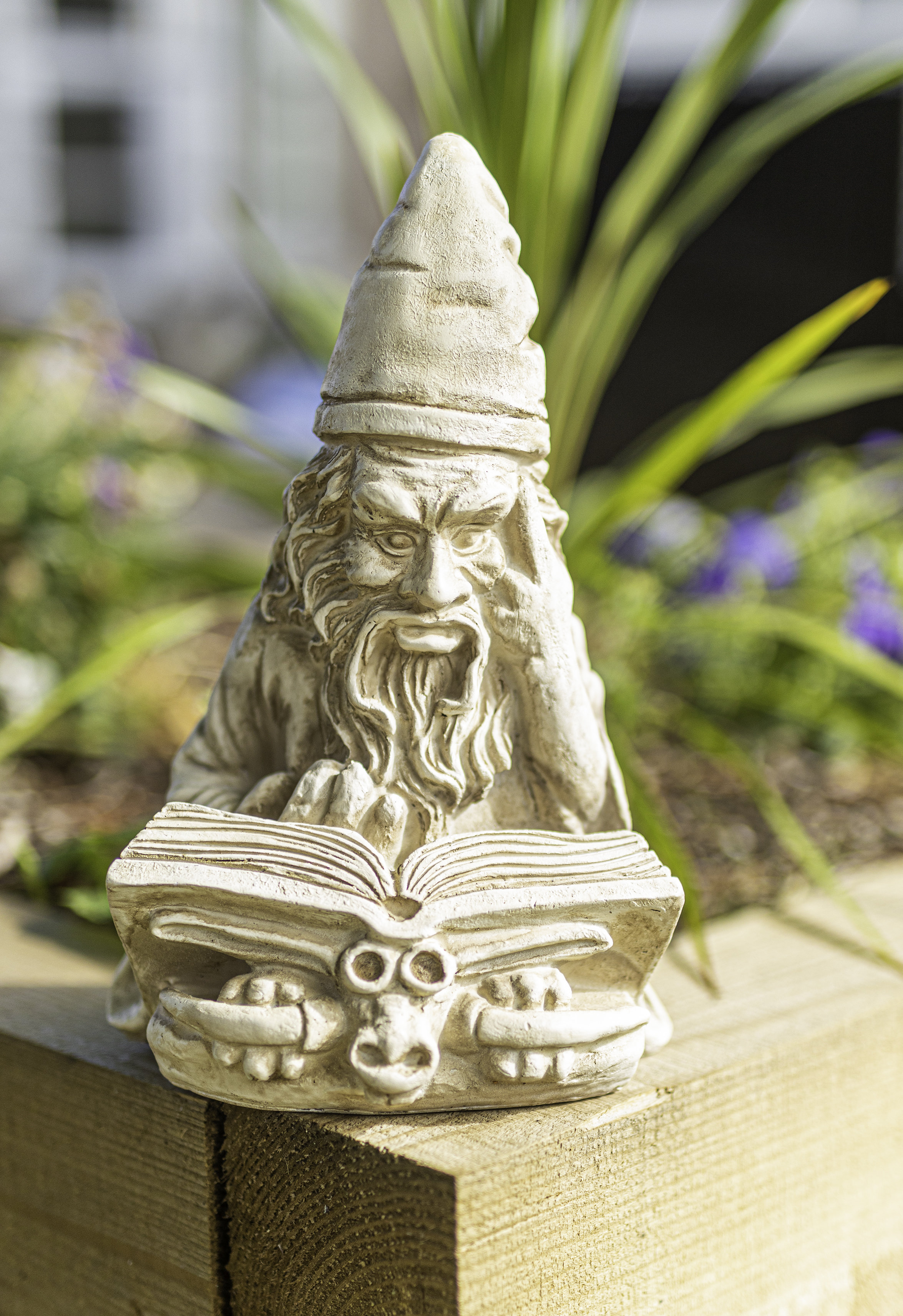 Happy Larry Morrison Reading Wizard Garden Statue | Wayfair.ie