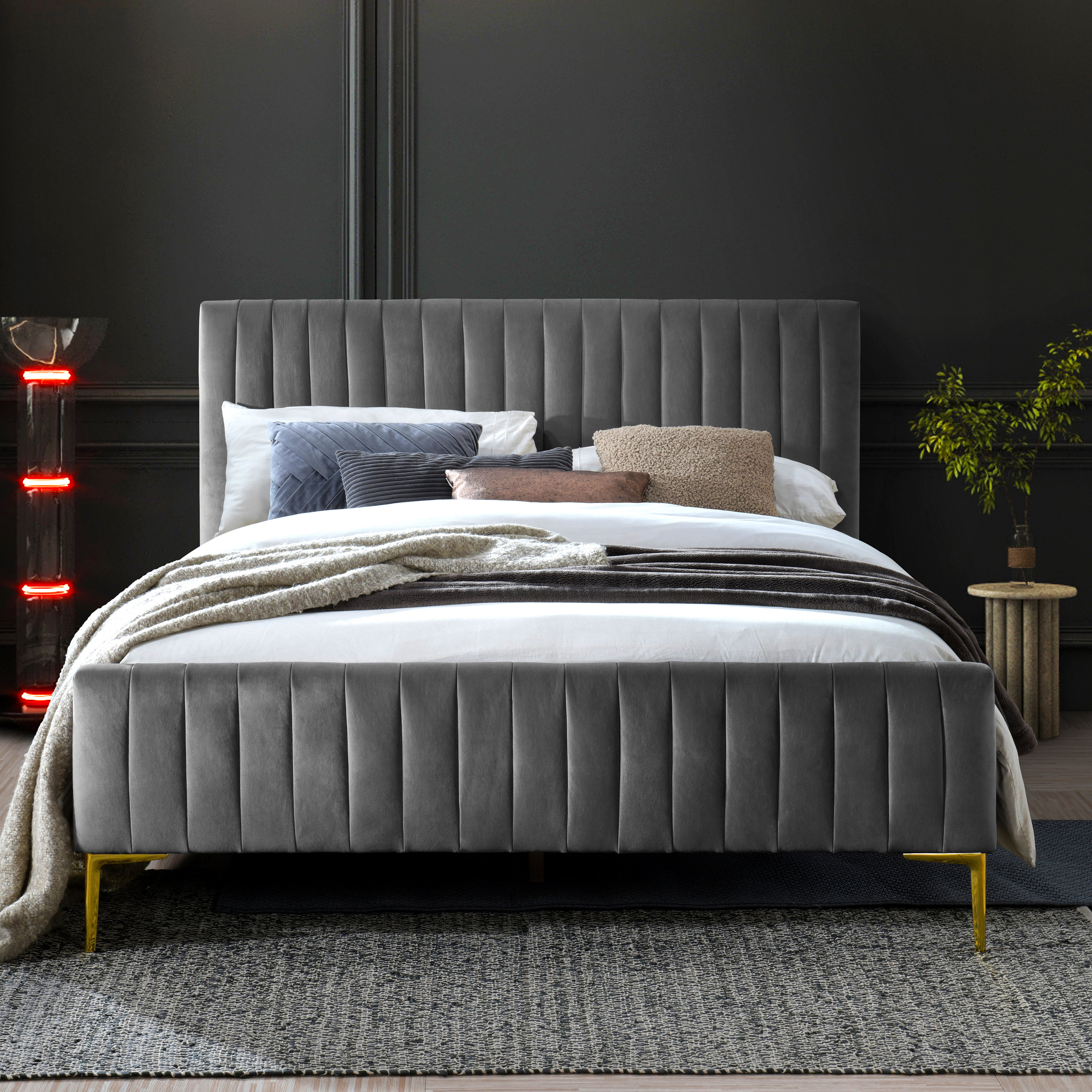 Etta Avenue™ Julia Upholstered Platform Bed & Reviews | Wayfair
