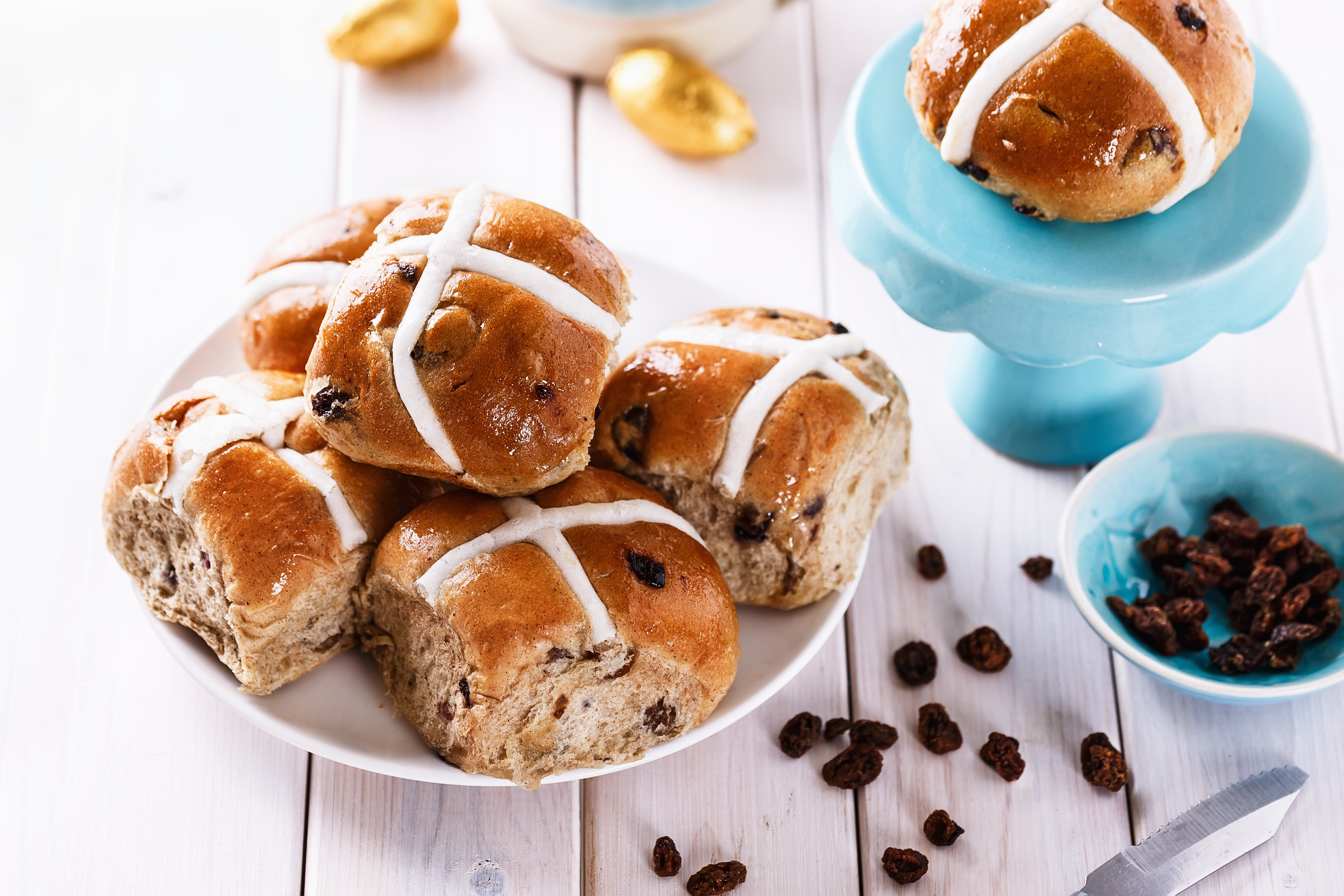 Hokku Designs Easter Cross-Buns | Wayfair