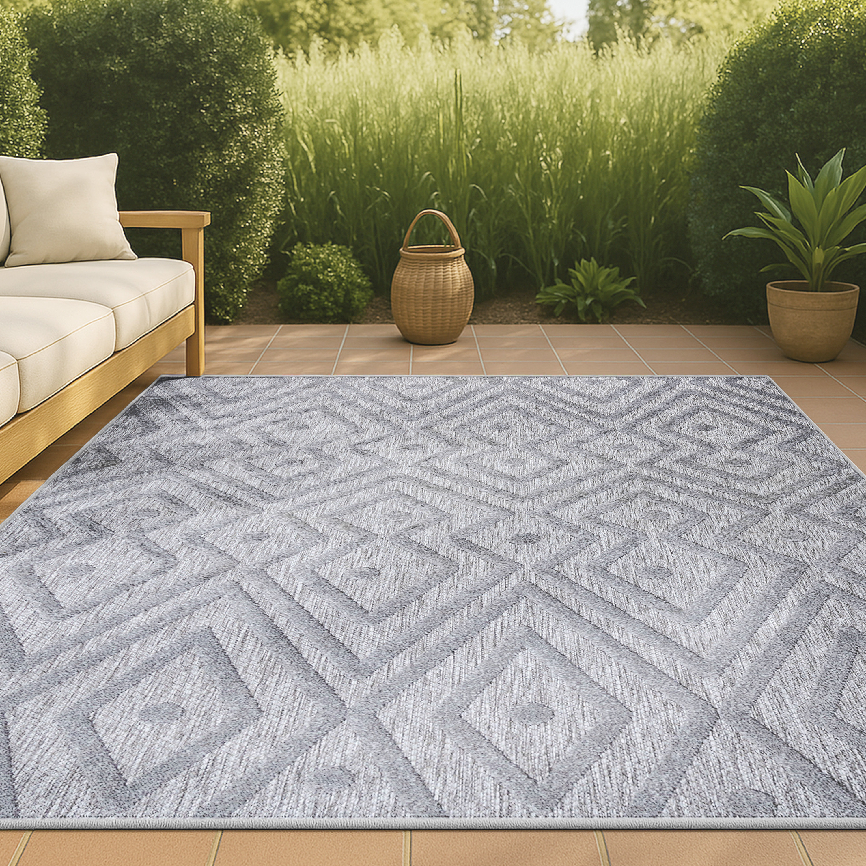 Zipcode Design™ Fierros Moroccan Diamond Light Gray Indoor/Outdoor Rug ...