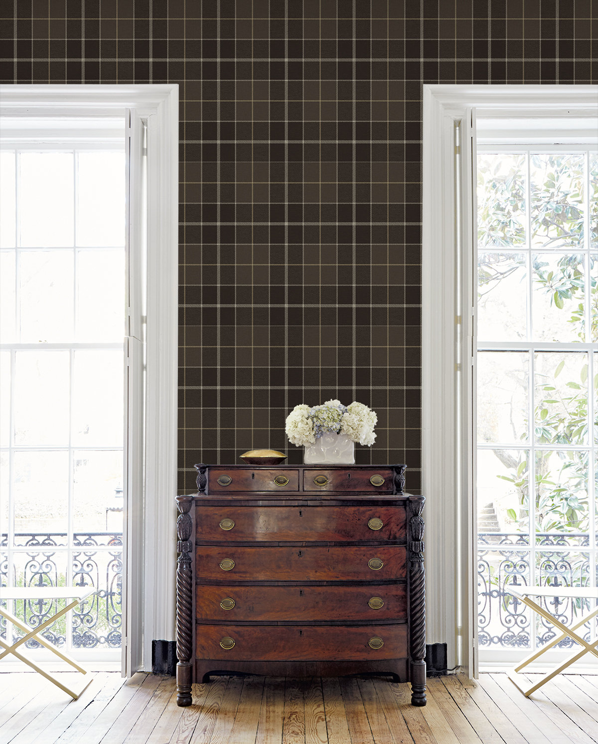 Gracie Oaks Blacksmith & Red Altarinda Plaid Peel And Stick Wallpaper ...
