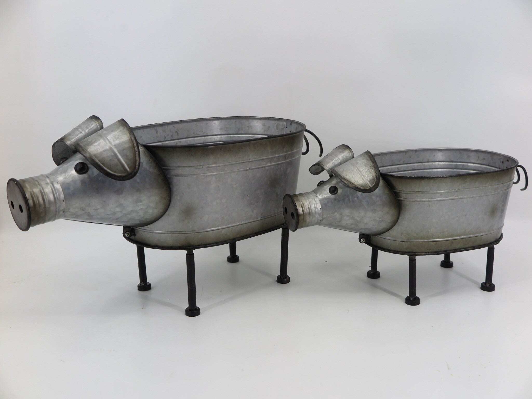 August Grove Set Of 2 Metal Piggy Planters - Wayfair Canada