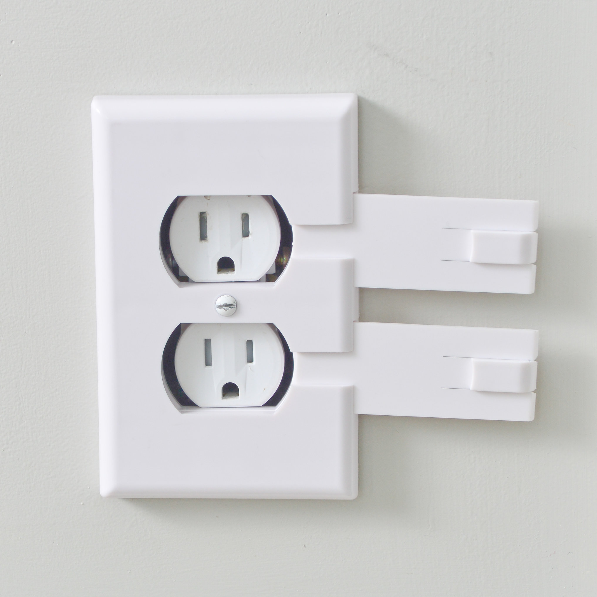 Cardinal Gates Socket Guard | Wayfair