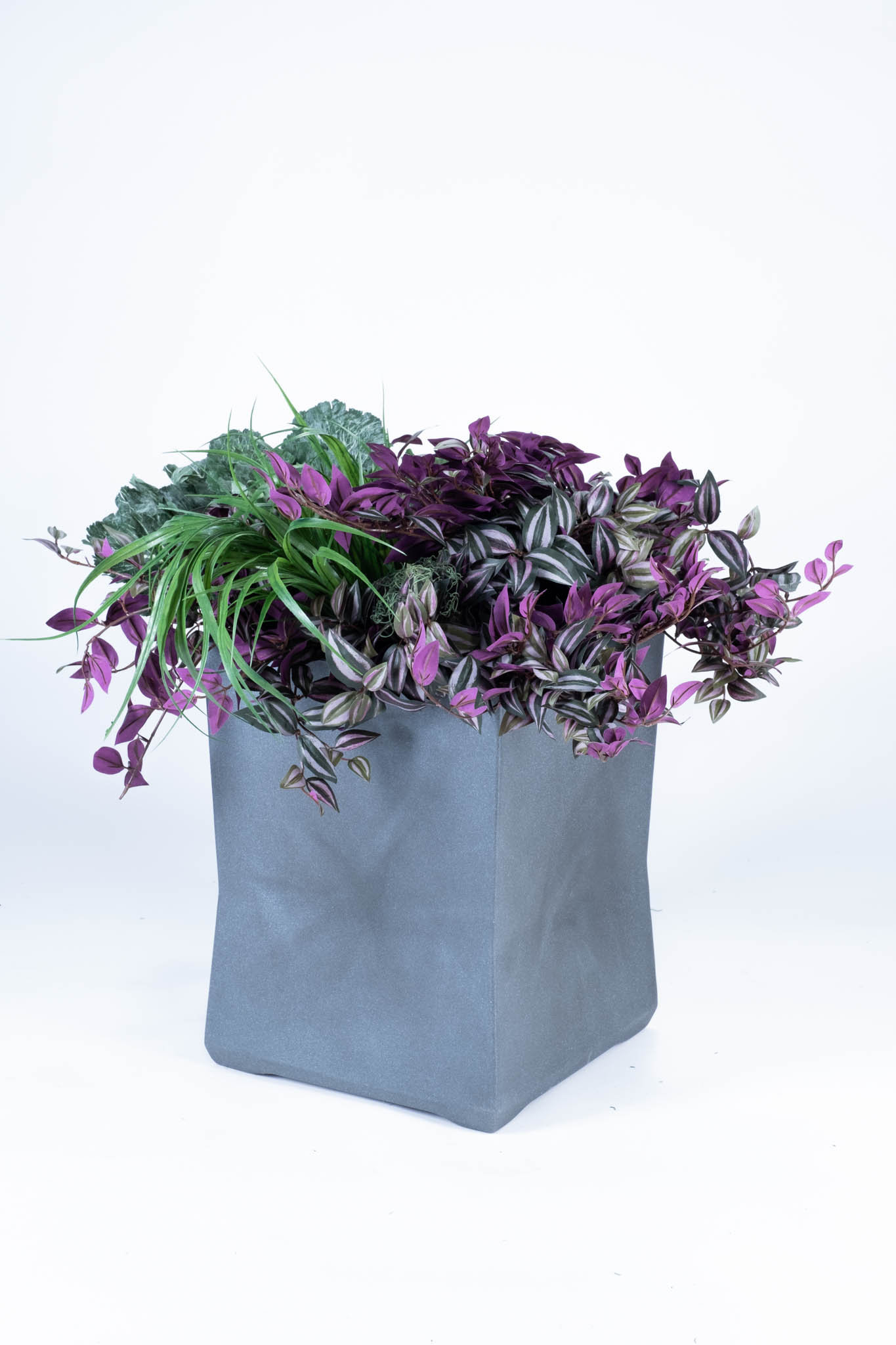 Commercial Zone Modtec Plastic Pot Planter | Wayfair