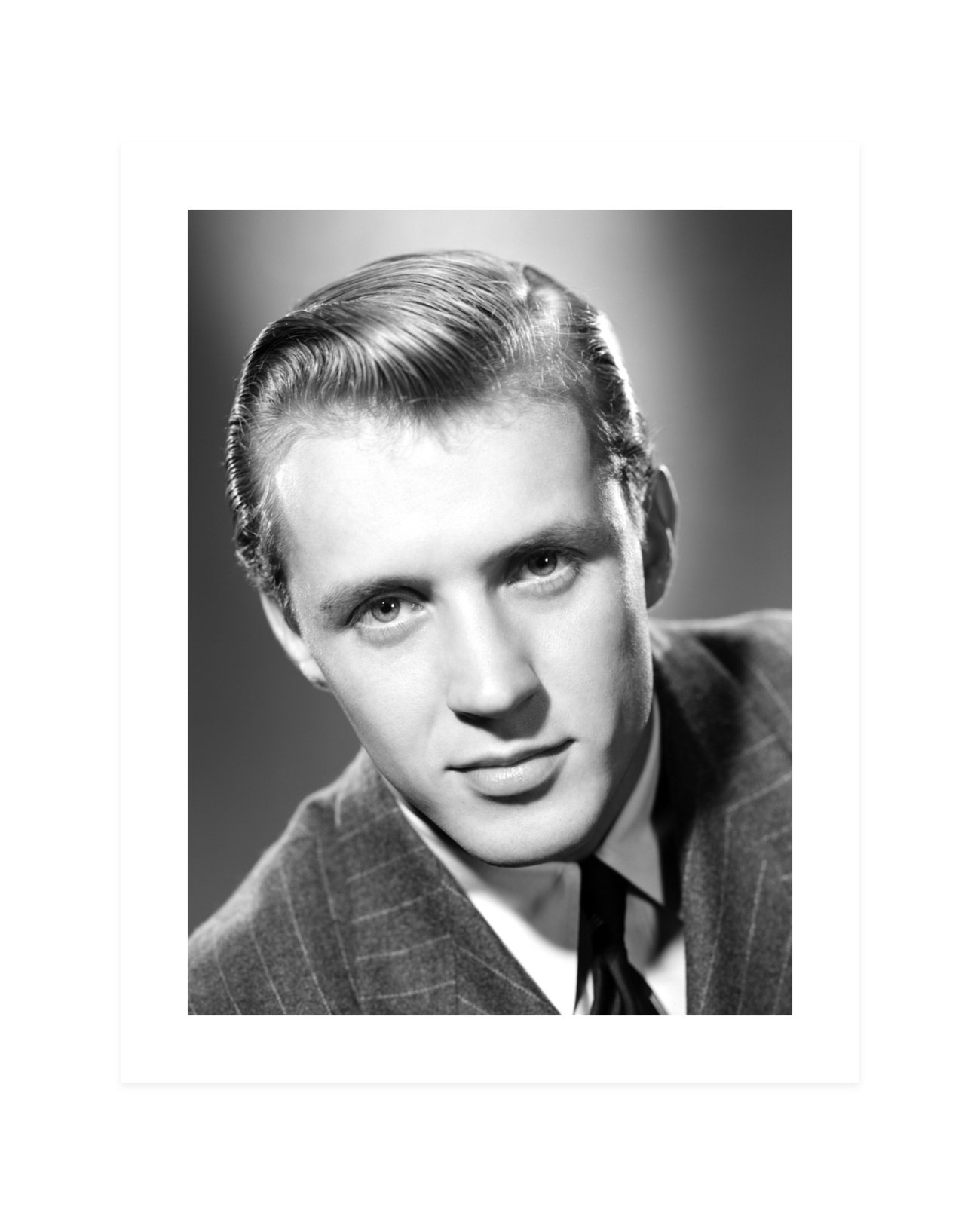 Globe Photos Entertainment & Media Close-up of Jimmy Jordan - Unframed ...