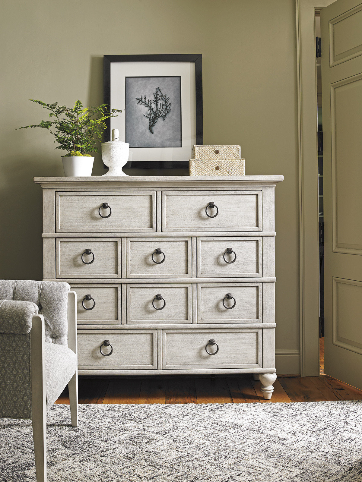Lexington Oyster Bay 10 - Drawer Chest & Reviews | Wayfair