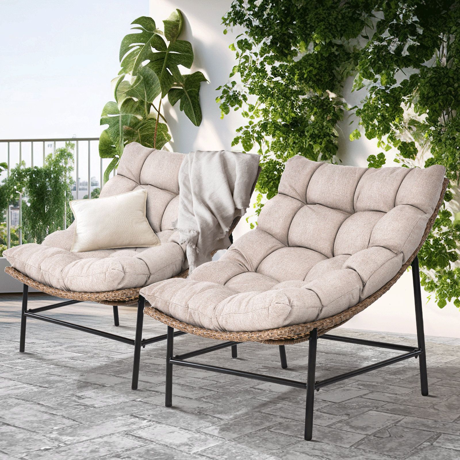 Bay Isle Home™ Ensemble de 2 chaises longues avec coussins Ouseman et ...