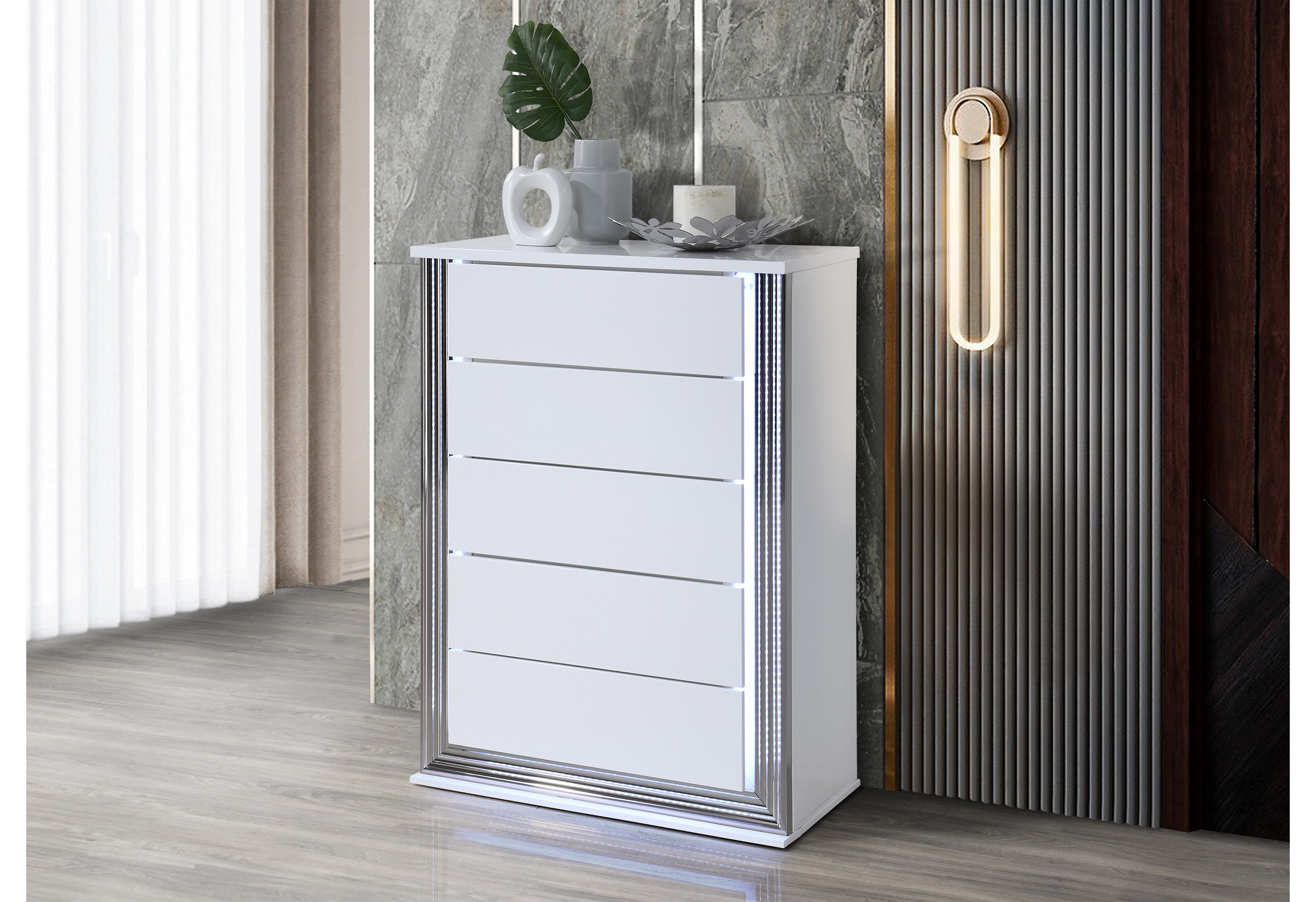 Ivy Bronx Jacquise 5 Drawer 35.43" W Chest - Wayfair Canada