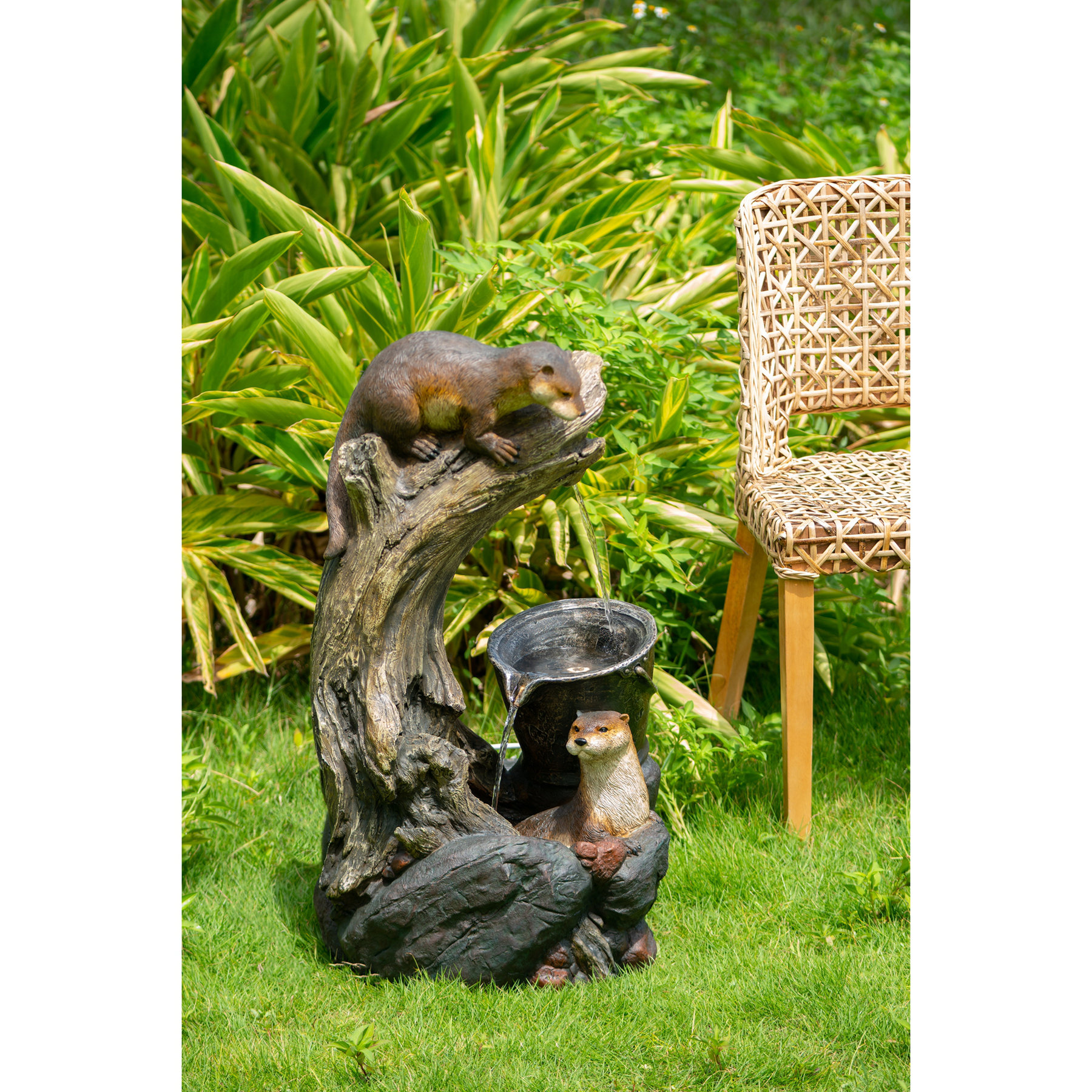 Foundry Select 16.9x15x31.3 Inch Otter Design Water Fountain - Brown ...
