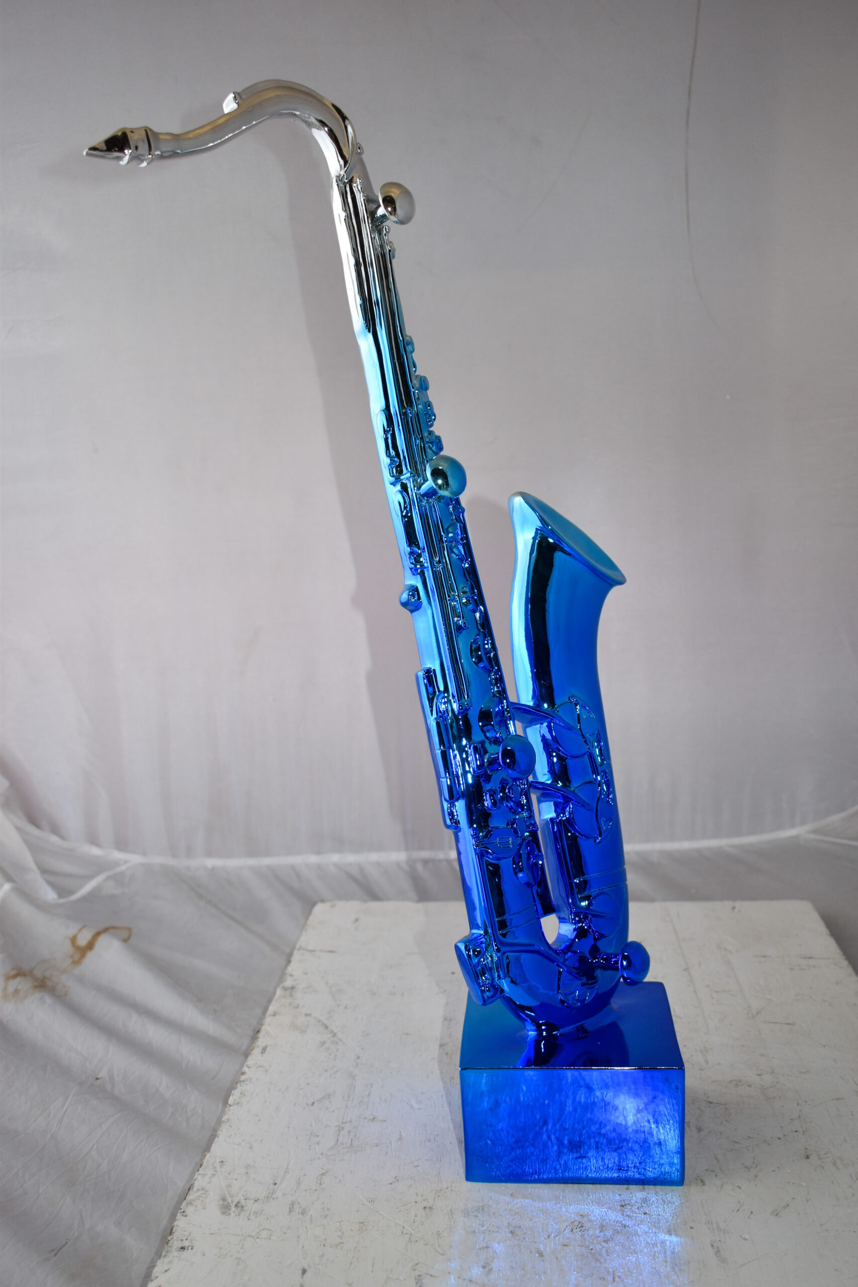 Rosdorf Park Gerjet Modern Art Saxophone Statue | Wayfair