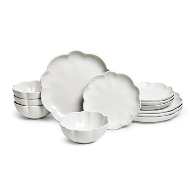 Fitz and Floyd Everyday White Scallop 12-Pc Dinnerware Set, Service For ...