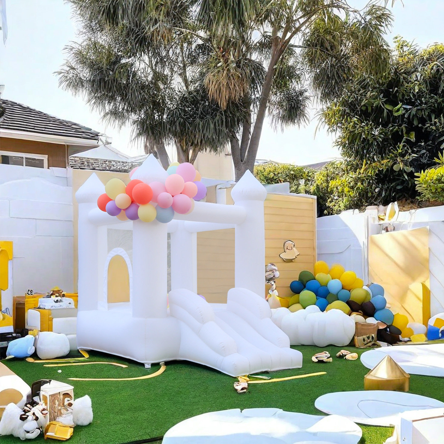 TOBEBEGO 6FT x 8FT White boun house with blowerwhite bounce house for ...