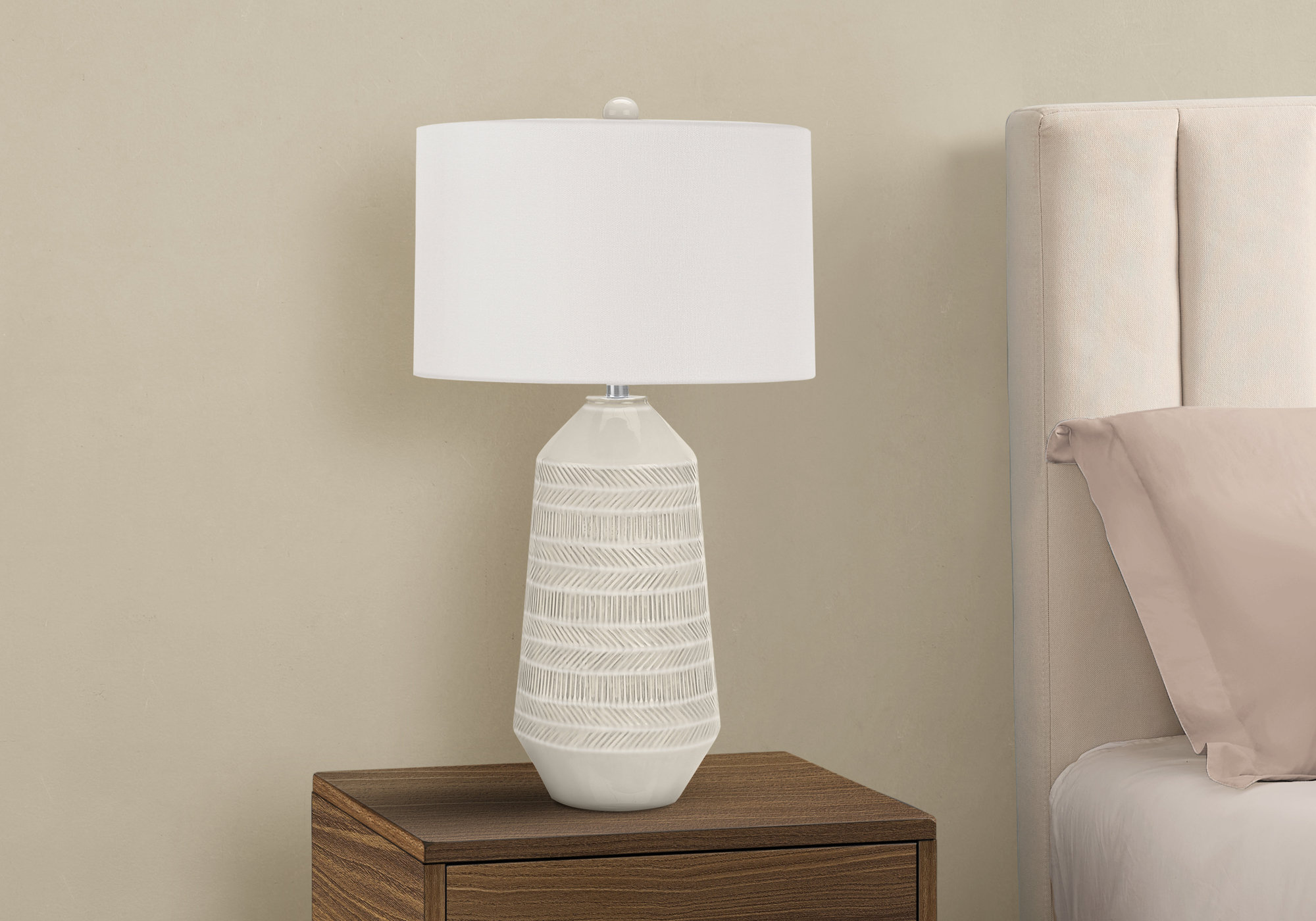Dakota Fields Lighting, 33"H, Table Lamp, Ivory / Cream Shade, Cream ...
