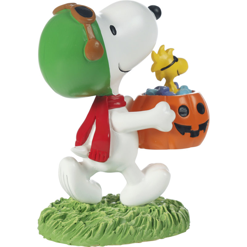 Precious Moments Peanuts Snoopy Tricks, Treats, And Tails Figurine ...