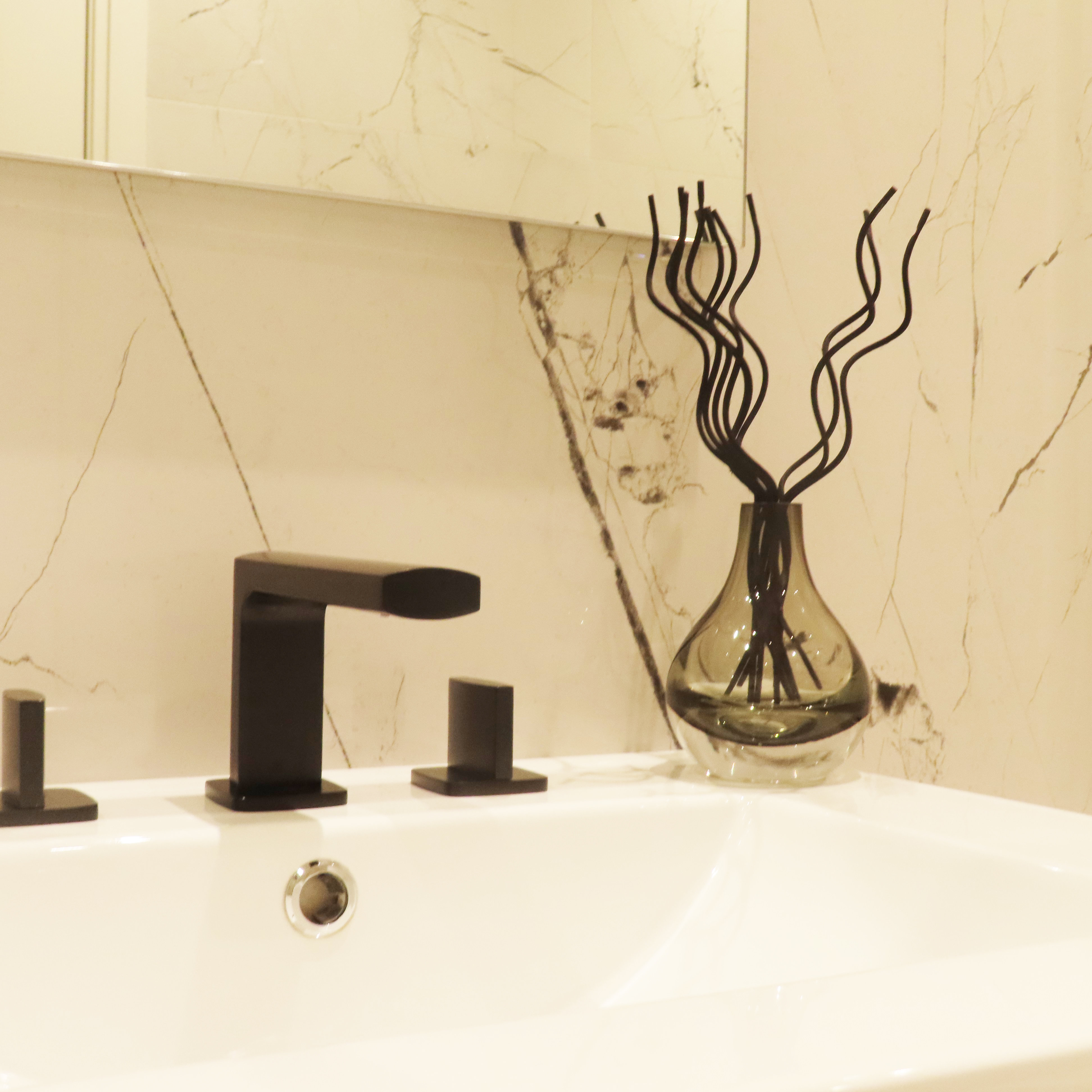 Vivience Grey Tinted Diffuser With Black Curved Reeds | Wayfair