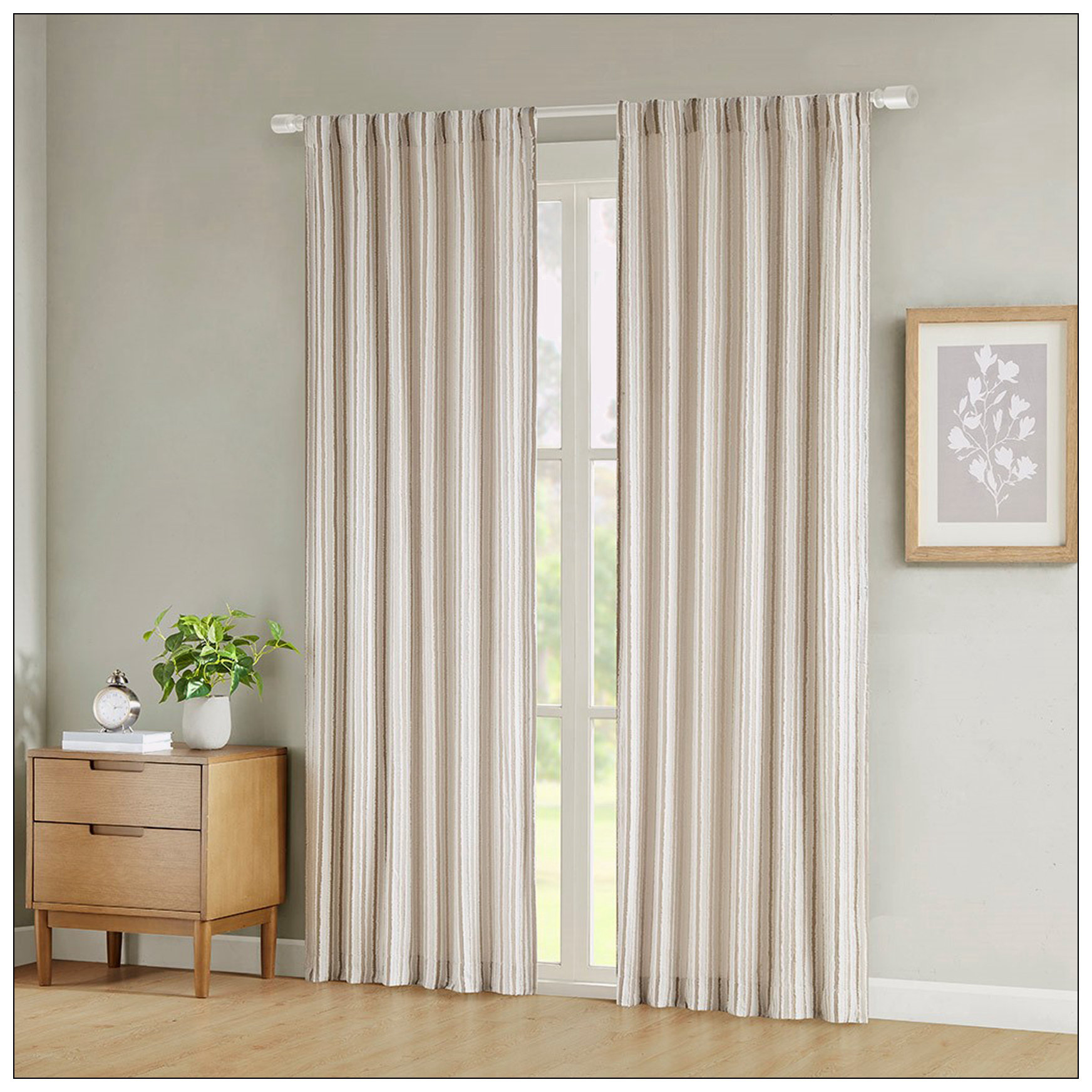 Gracie Oaks Essi Polyester Light Filtering Single Curtain Panel Panel ...