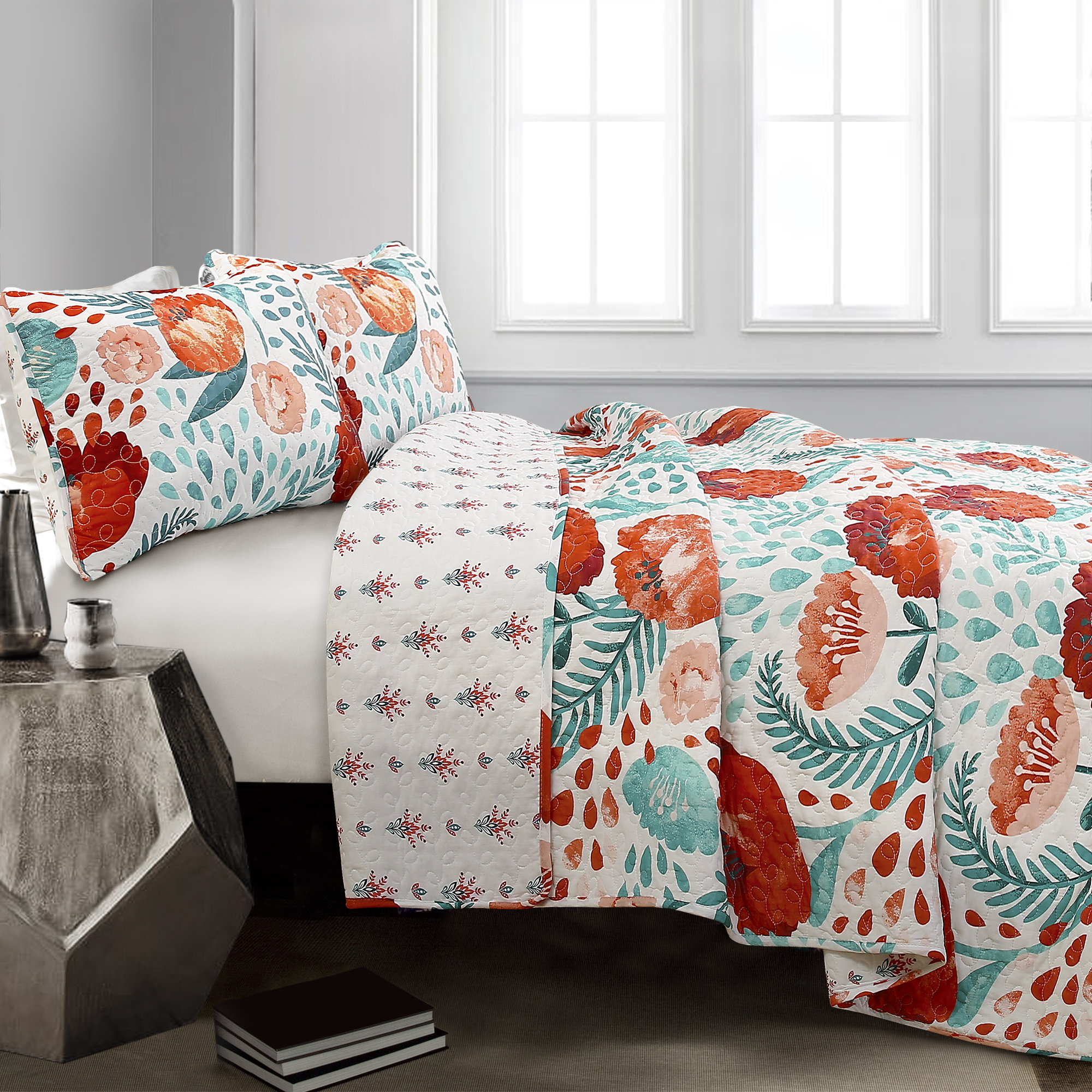 Lush Decor Poppy Garden 100% Cotton 320 TC Reversible Traditional 3 ...