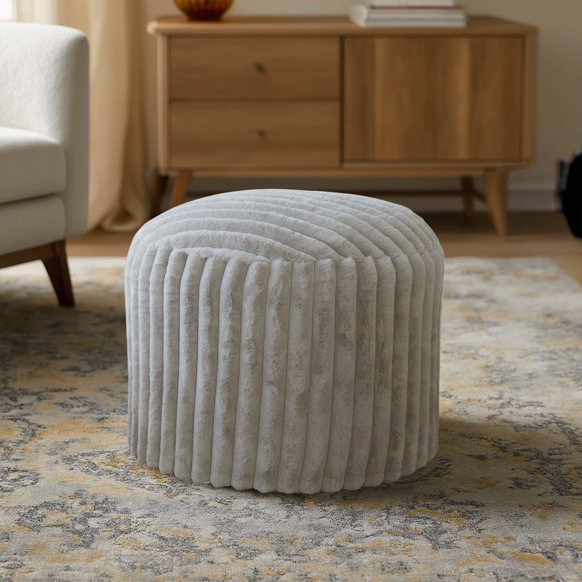 Mercer41 20'' Fluffy Faux Fur Ottoman, Round Pouf Footrest, Mooncake ...