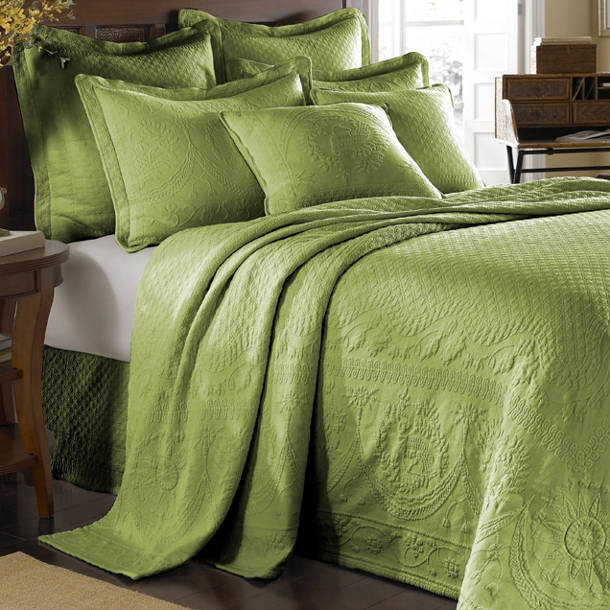 Historic Charleston King Charles Matelasse Cotton Coverlet & Reviews ...
